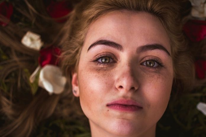 Prevent Sunspots With Eight Tips - HealthFitnessGeek